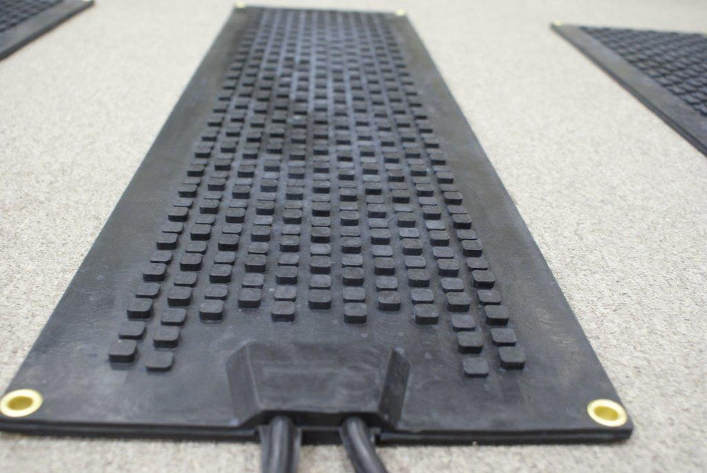 Heated Outdoor Stair Treads 11x38 – KEMF Inc.
